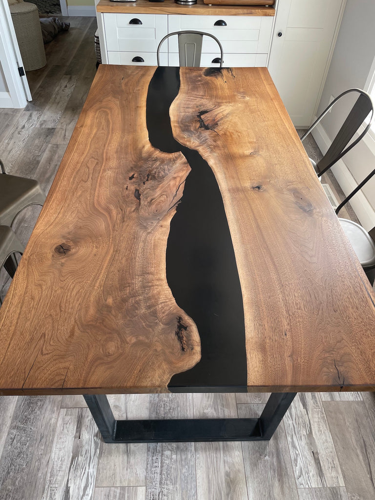 Tables - Canadian Woodworks